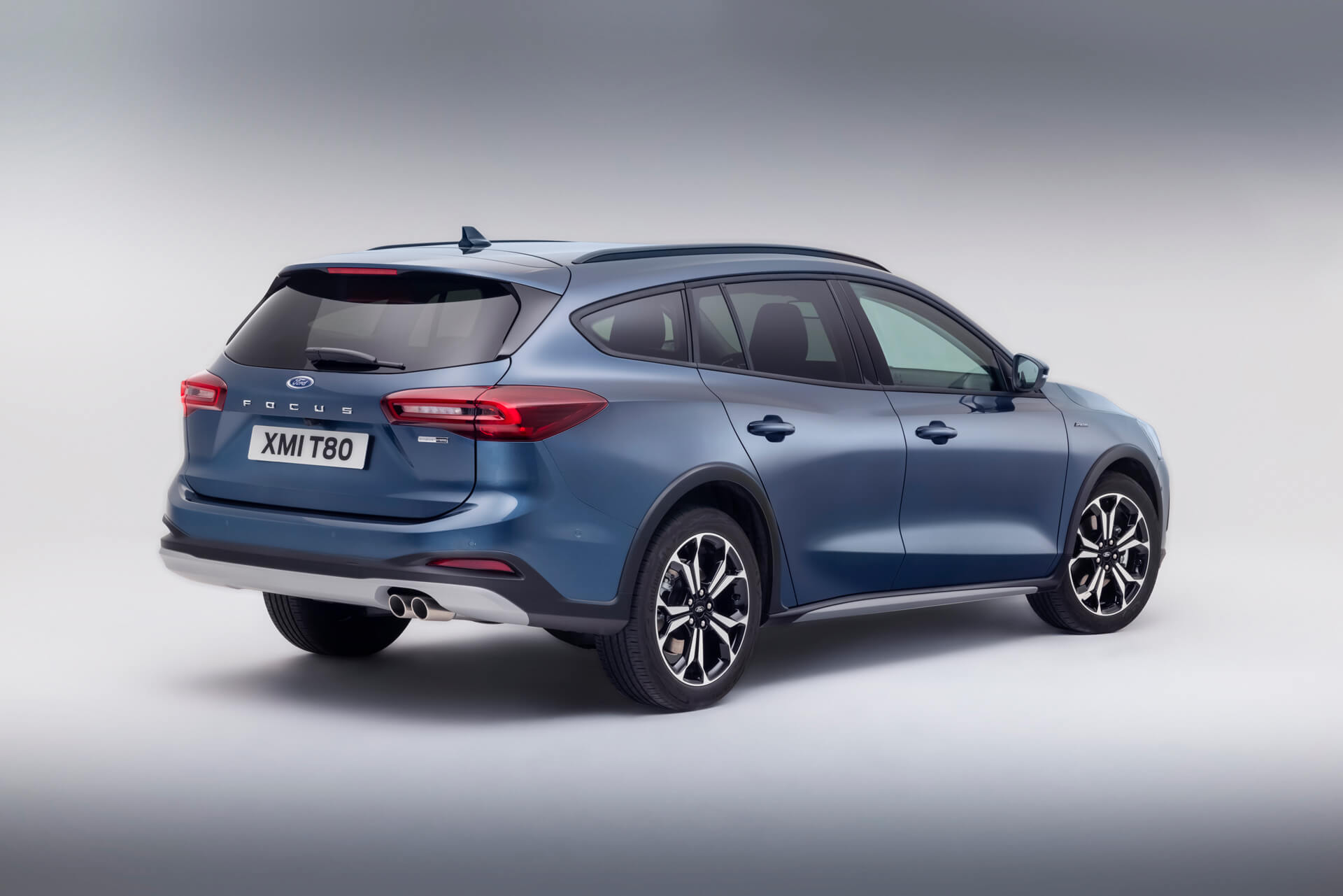 Ford Focus Kombi och halvkombi Active Familjebil - Holmgrens Bil